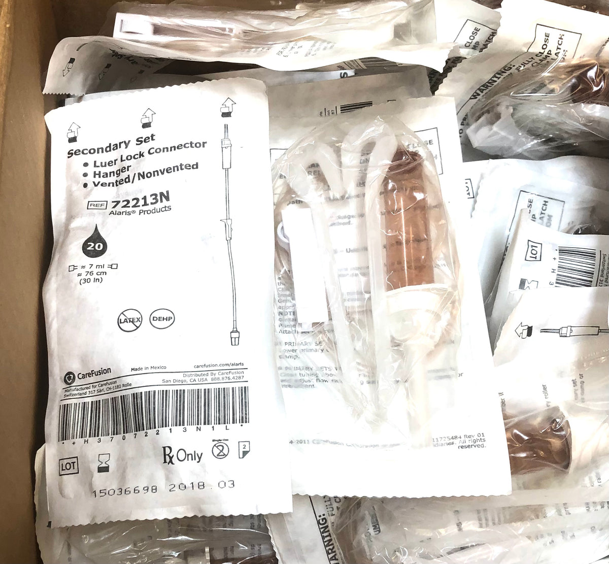 Secondary administration set, roller clamp(s) spin male luer lock with ...